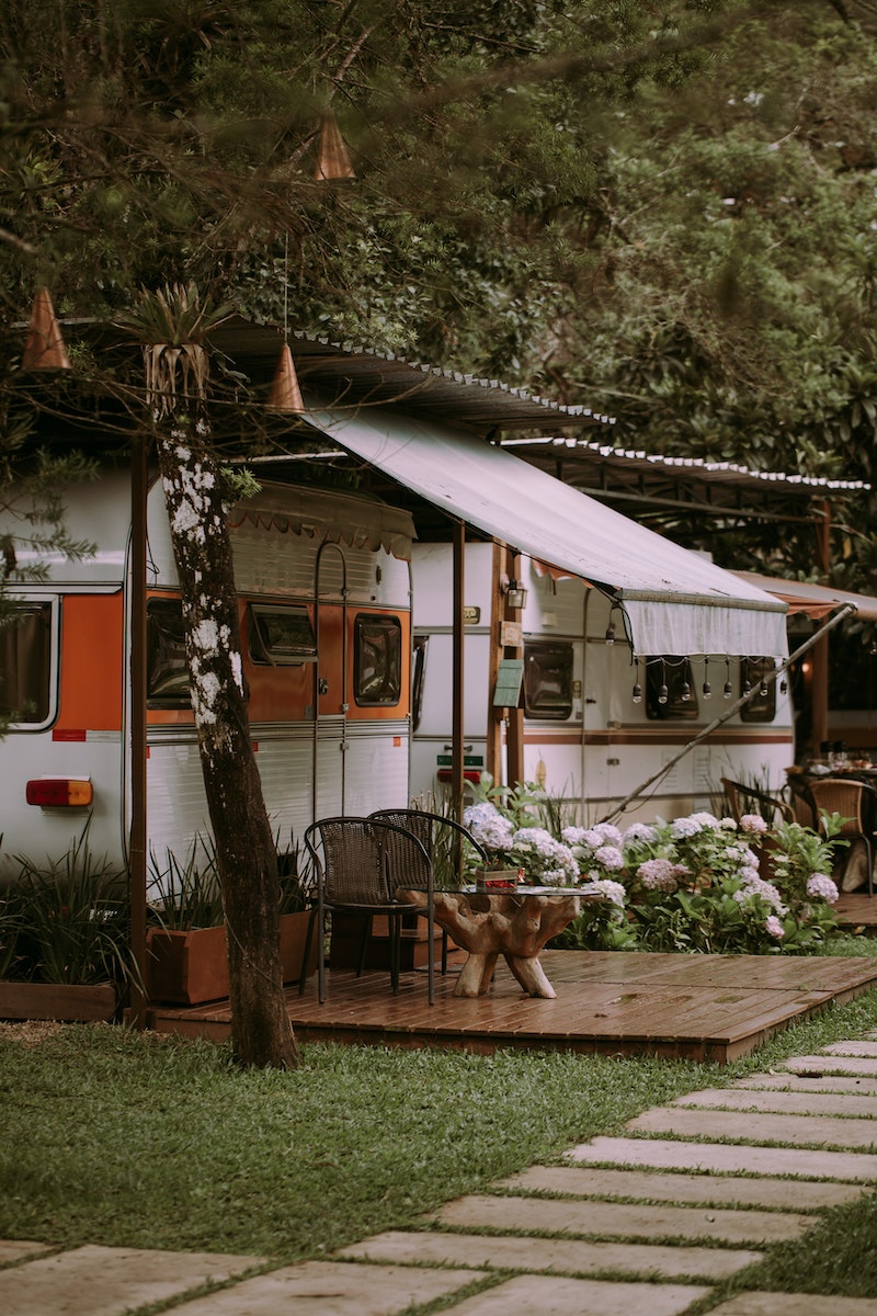 Static Caravans - What Are They, and Should You Get One? - Live Empowered
